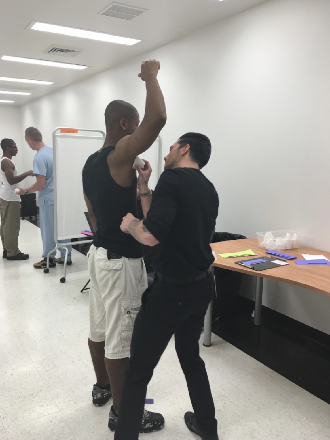 Real Professional Armpit Sniffers Just Doing Their Job | eBaum's World