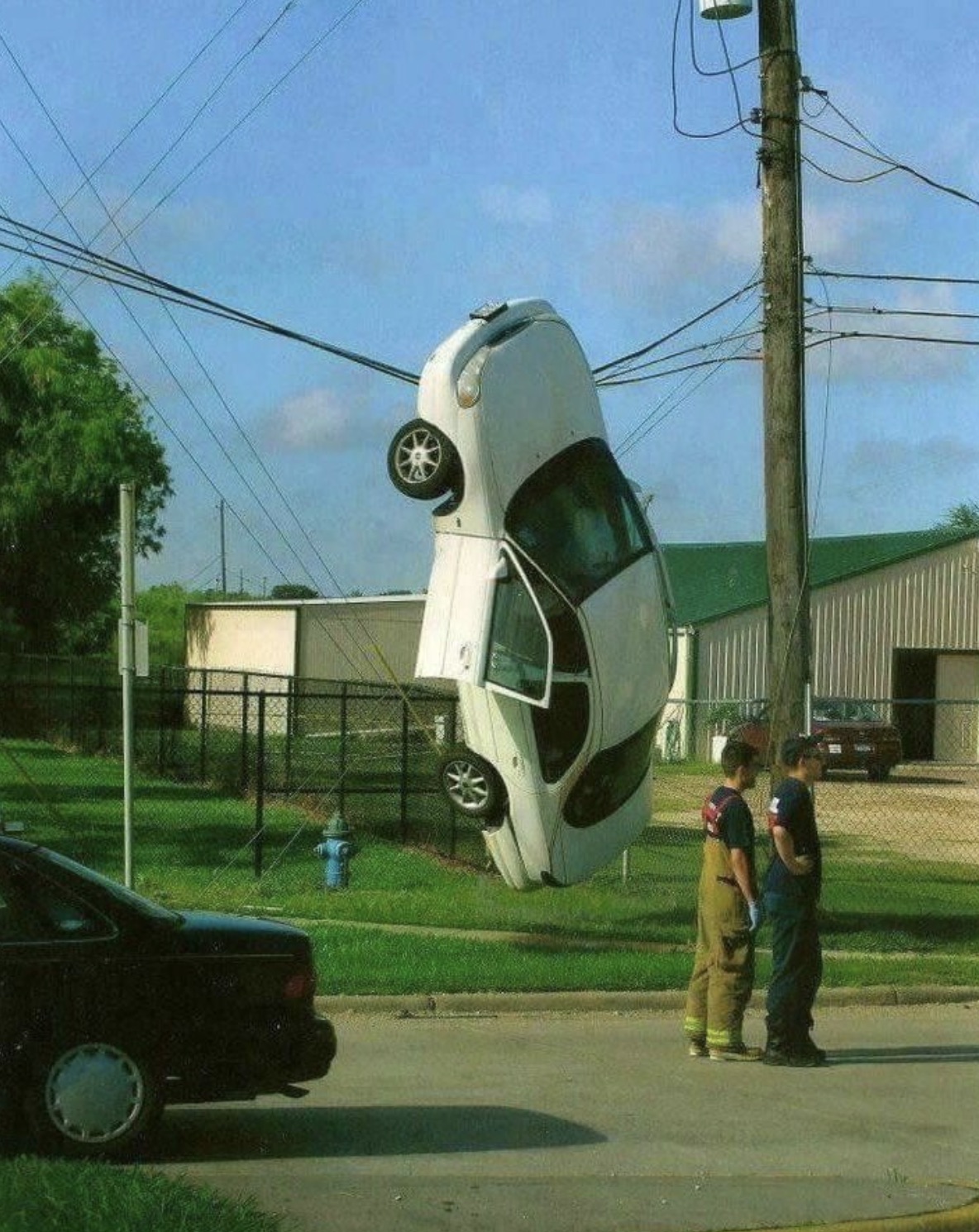 Weird & Chaotic Photos of Maximum Damage Taking Place | eBaum's World