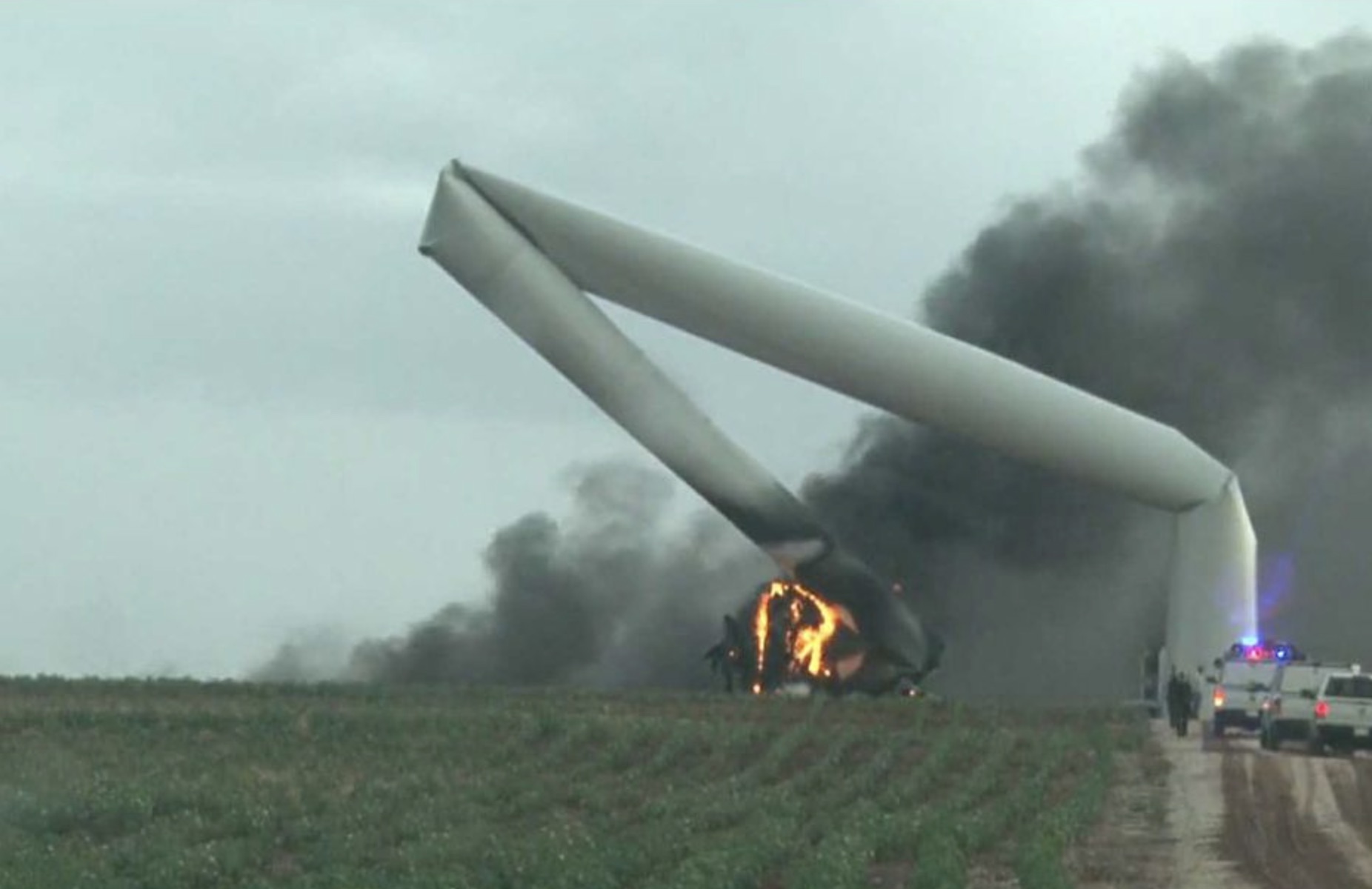 Weird & Chaotic Photos of Maximum Damage Taking Place | eBaum's World