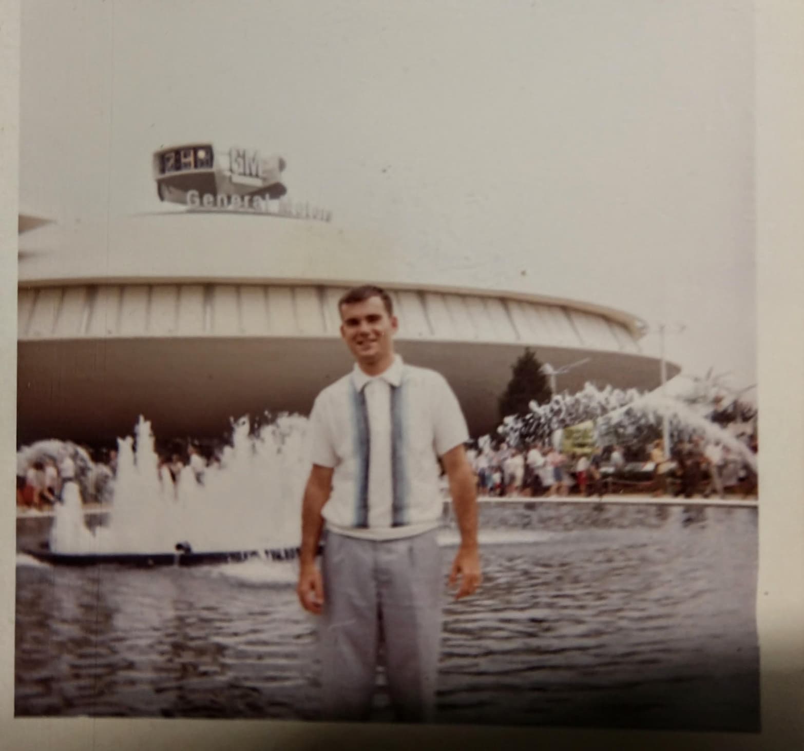 The 1964 World's Fair in Stunning Historical Photos | eBaum's World