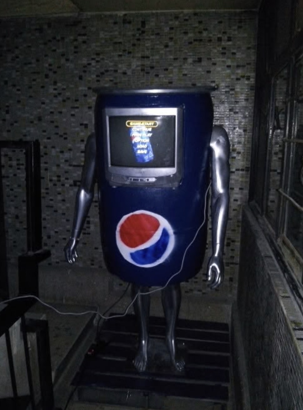 40 Late-Night Cursed Randoms to Haunt Your Dreams | eBaum's World