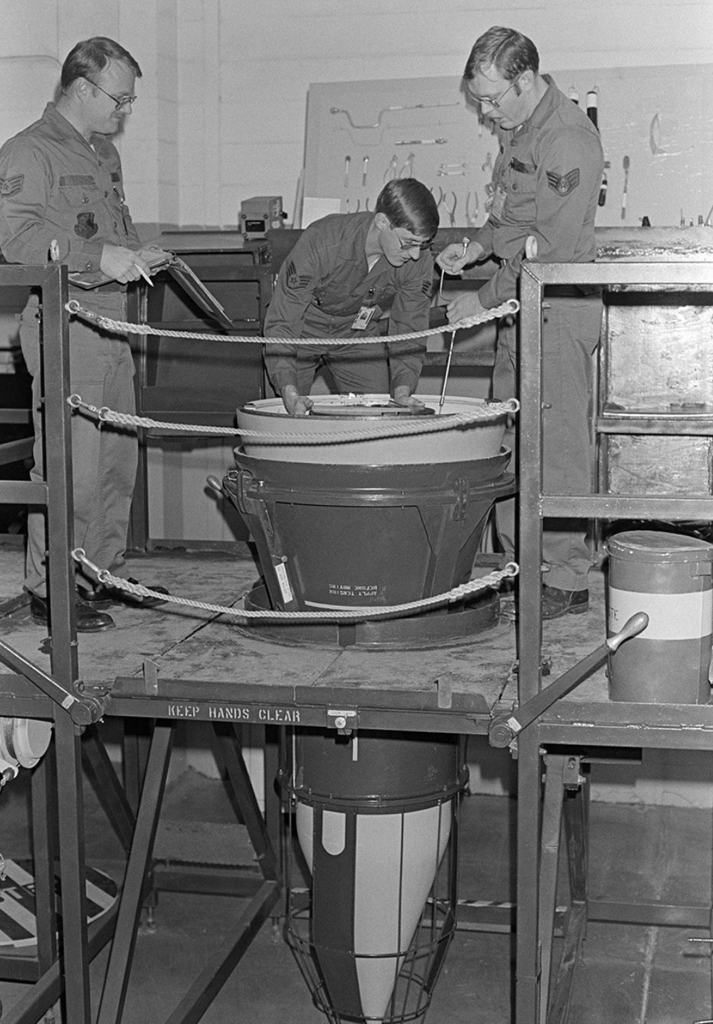 Plutonium and Nuclear Bombs as Seen By the Lens | eBaum's World