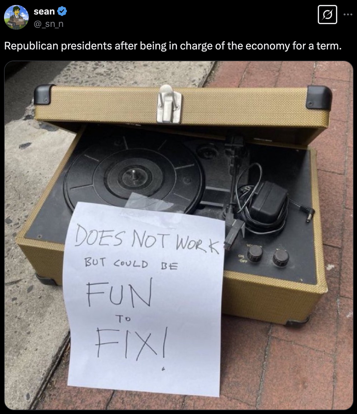 20 Stock Market Crash Tweets and Memes | eBaum's World