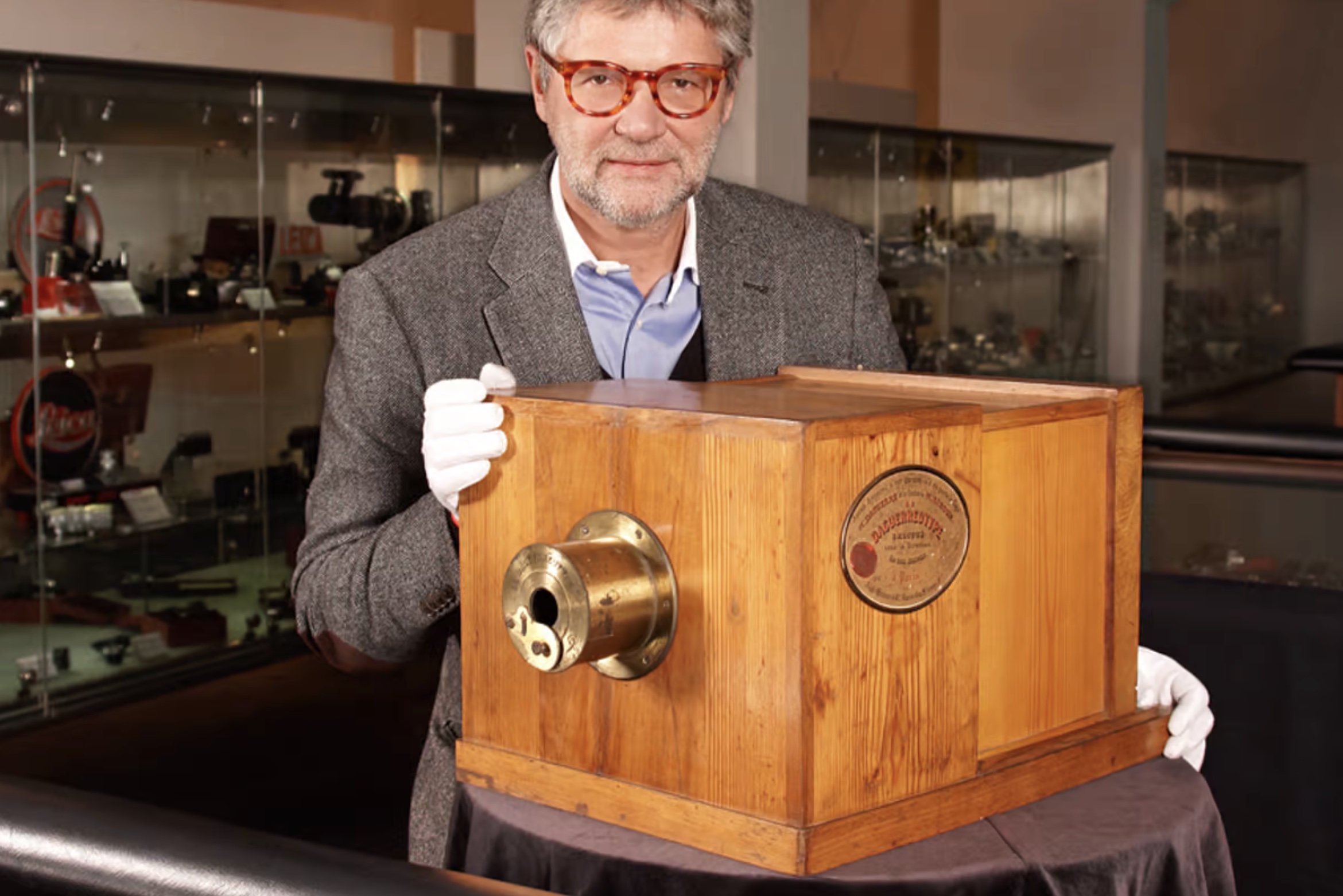 Vintage Portable Tech Giving New Meaning to the Word | eBaum's World