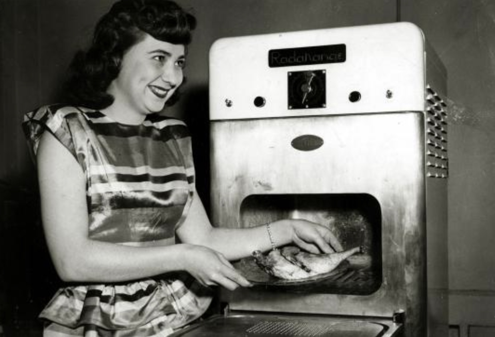 15 Inventions from the 1950s Everyone Still Relies On | eBaum's World