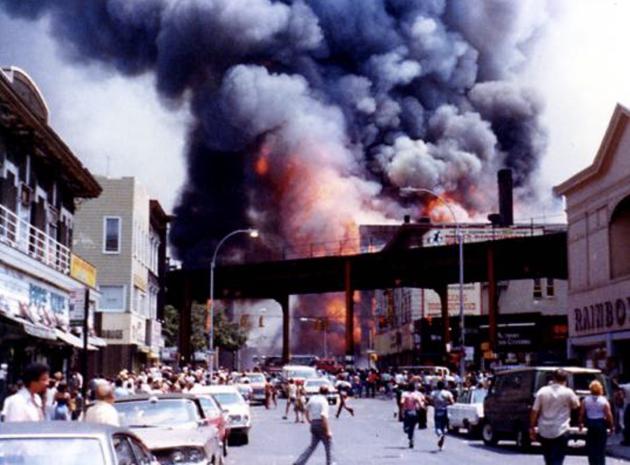 A City in Decline: New York Seen in the '70s and '80s | eBaum's World