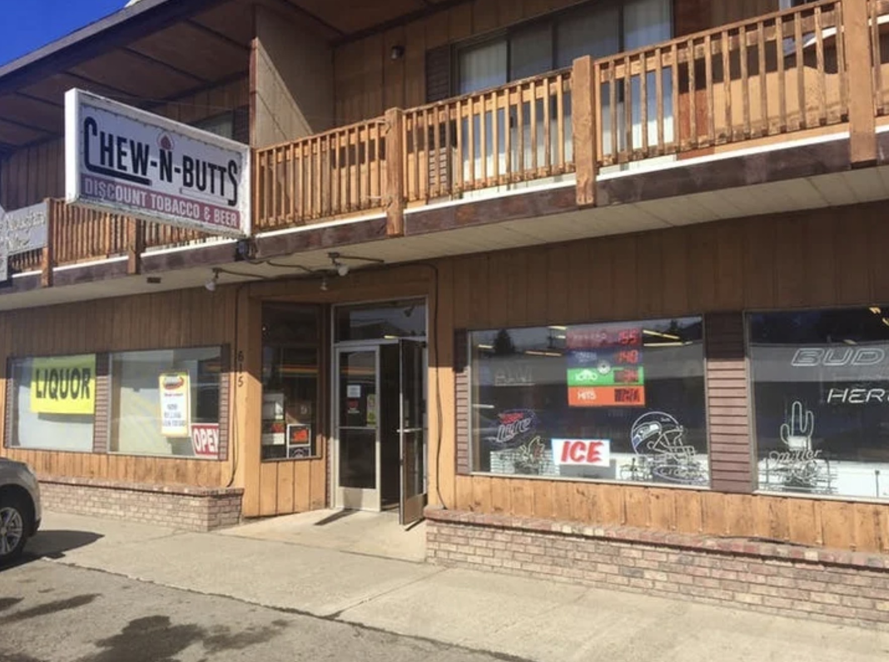 15 Weirdo Business Names That Actively Discourage Customers | eBaum's World