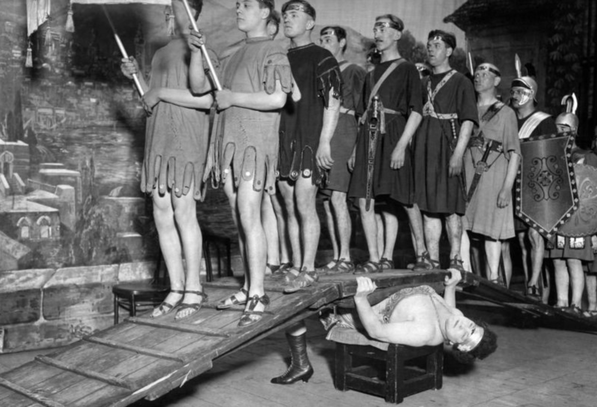 37 Vintage Pictures of Bodybuilders and Strongmen | eBaum's World