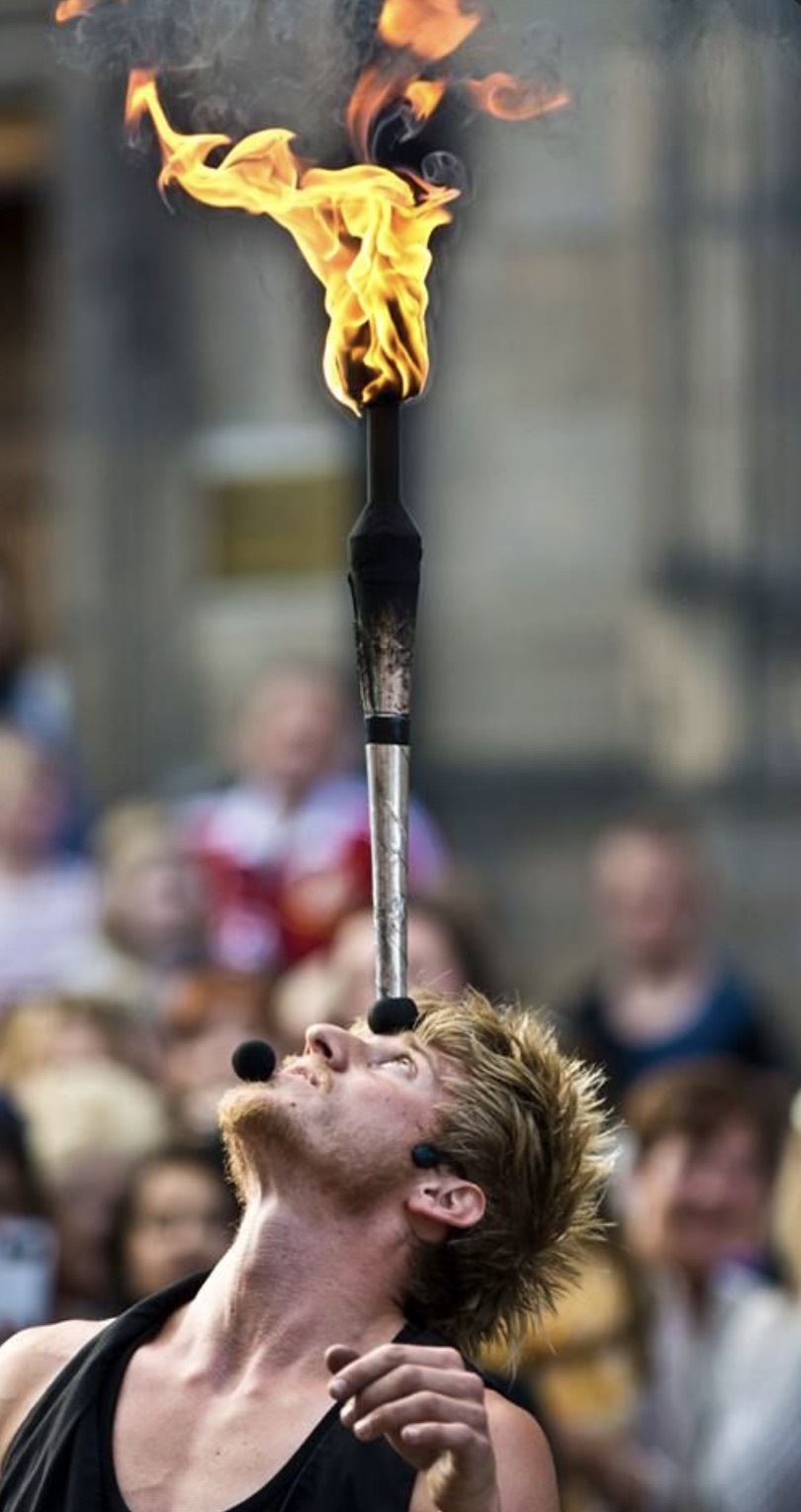 The Best Weirdest and Street Performers We Could Find | eBaum's World