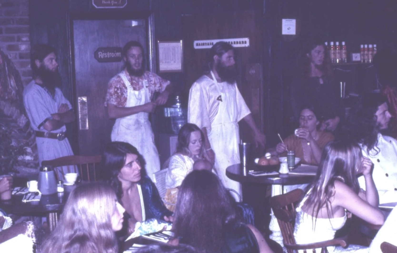25 Photos of People Living the Cult Life in the 1970s | eBaum's World