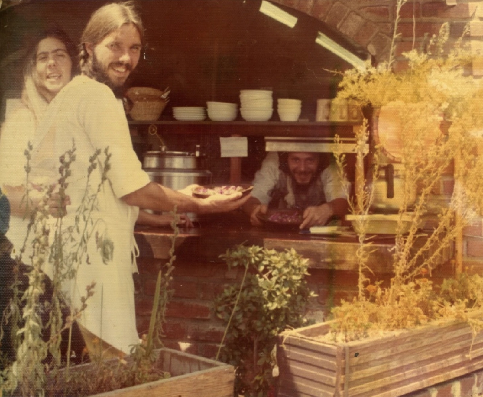 25 Photos of People Living the Cult Life in the 1970s | eBaum's World