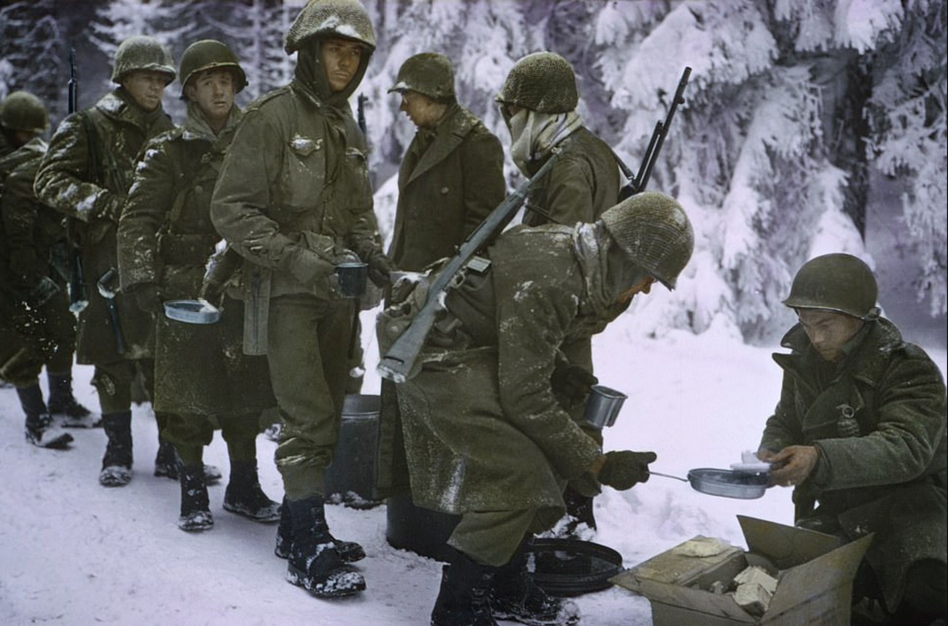A History in Photos: WWII's the Siege of Bastogne | eBaum's World