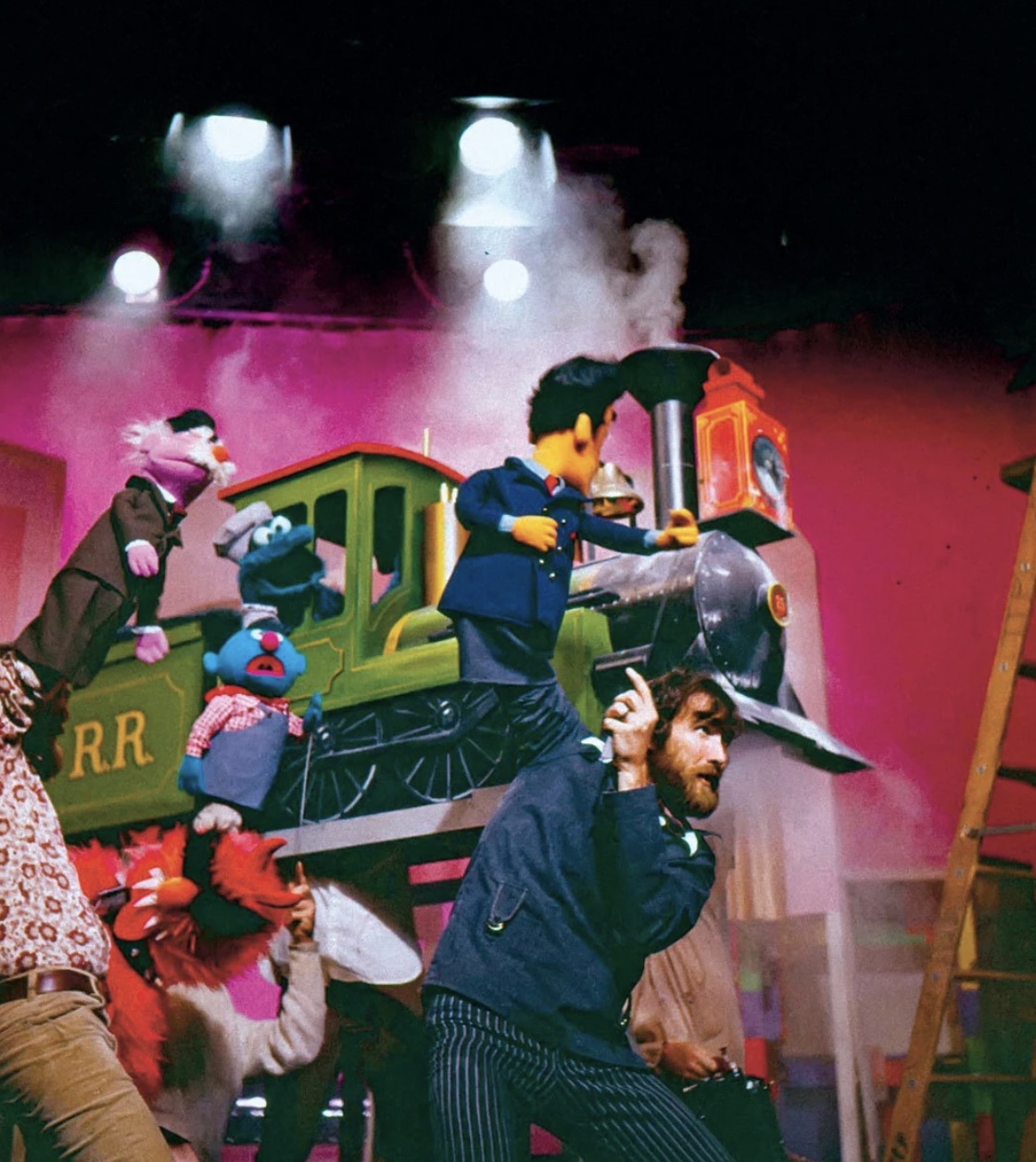 Making The Muppets: Classic Photos Behind the Scenes | eBaum's World