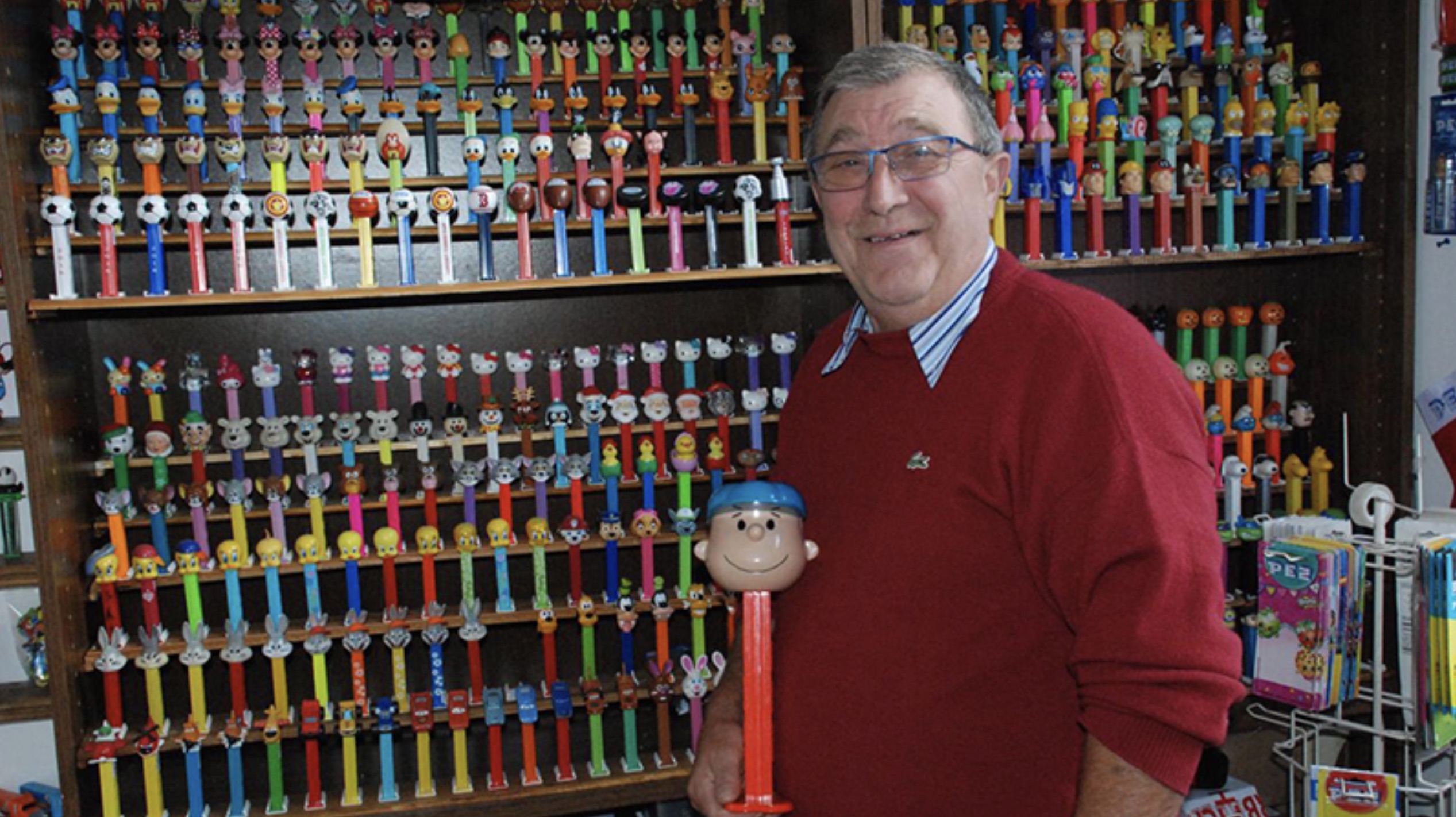 15 Strange Collectors and Their Strange Collections | eBaum's World