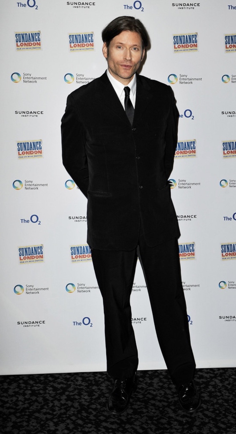 20 Candid Photos Of Hollywood’s Biggest Weirdo | eBaum's World