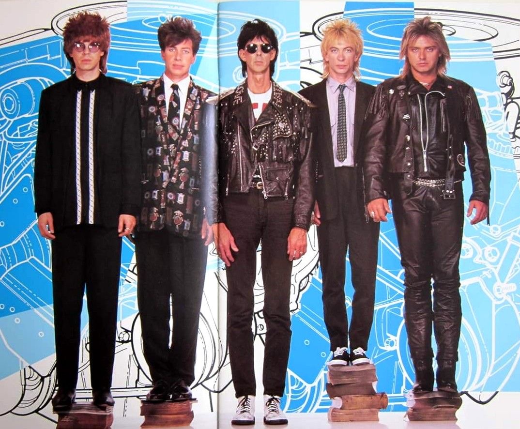 20 Bands Where Their First Song Was the Best | eBaum's World