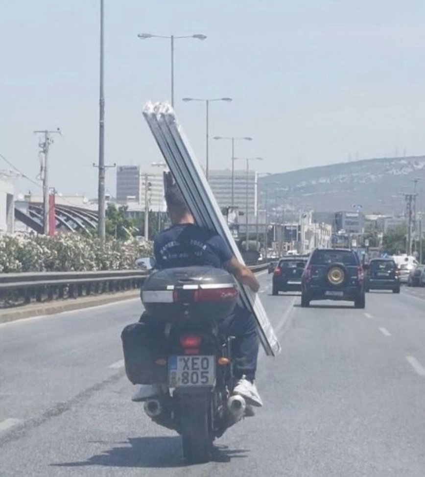 20 People Who Skipped Their Chapter on Common Sense | eBaum's World