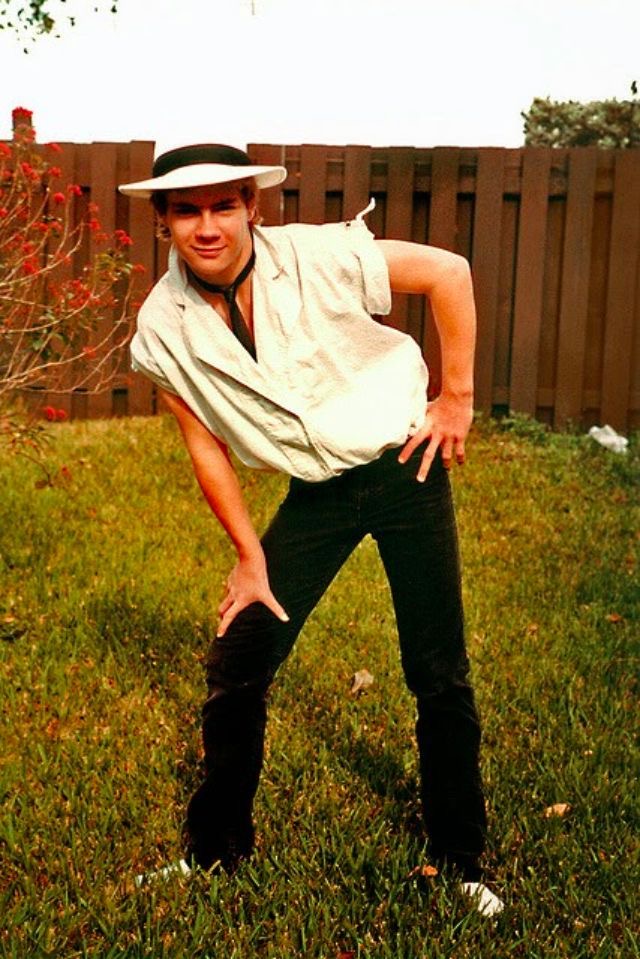 20 Photos Showing the '80s Weren't Really Strait-Laced | eBaum's World