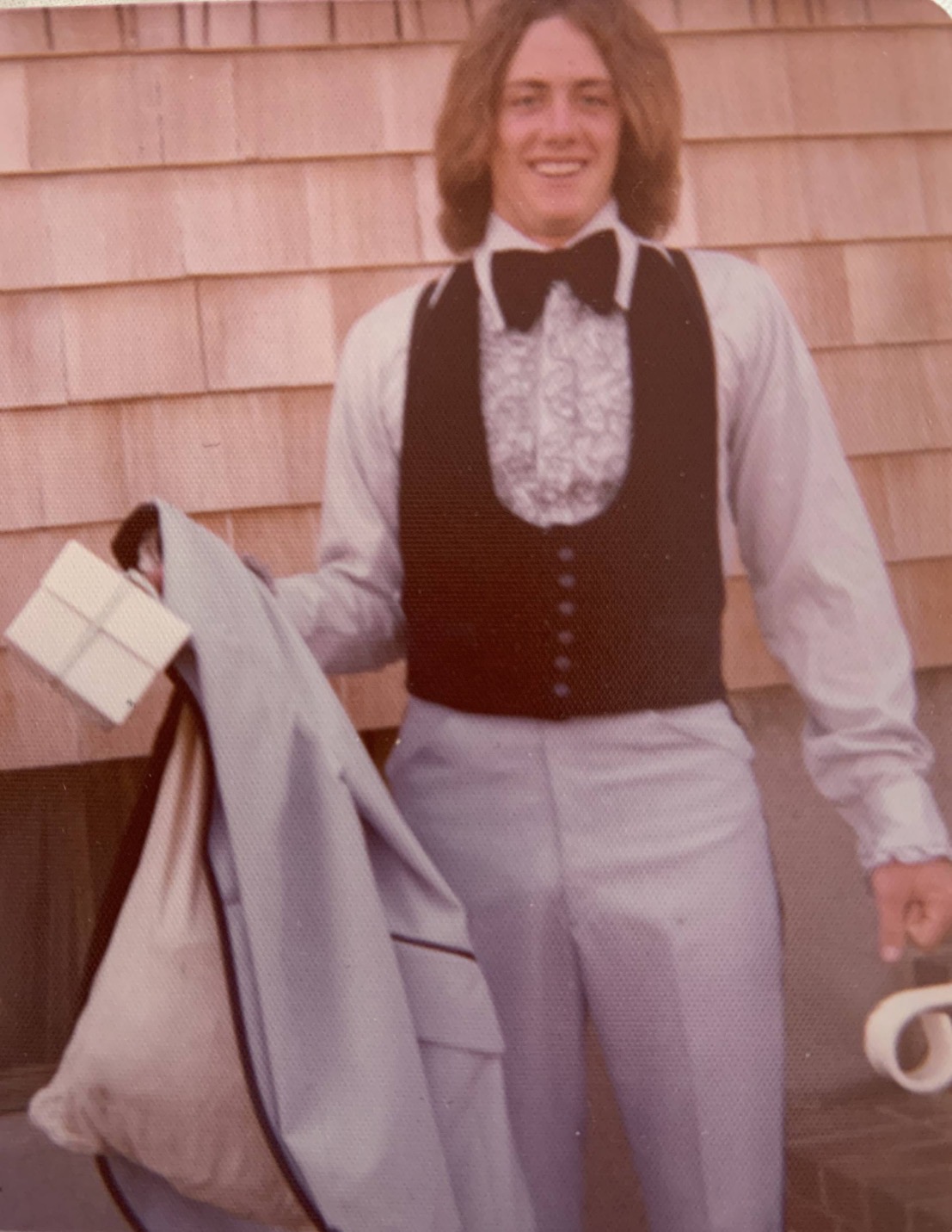 20 Vintage Prom Photos You Could Never Take Today | eBaum's World