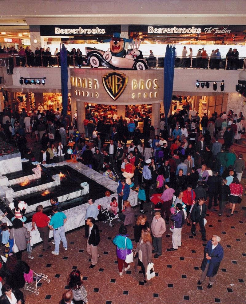 The Early 2000s Stores that Defined the Era | eBaum's World