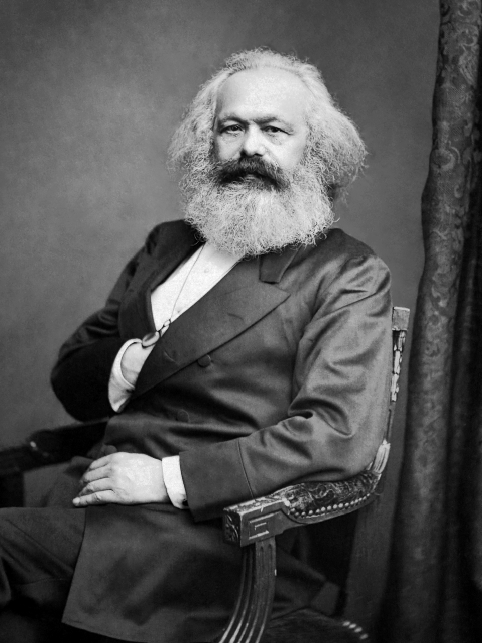 15 Of History's Biggest Disruptors to the World Order | eBaum's World