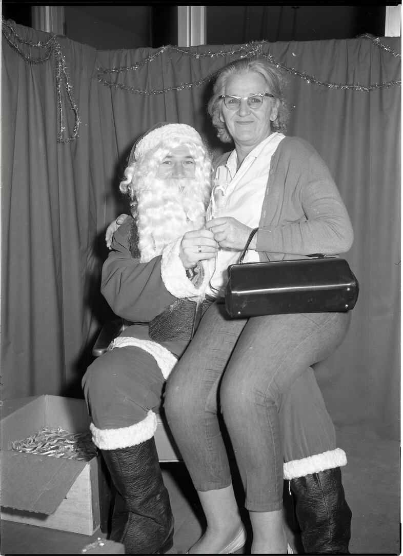 20 'Cool' Retro Photos That Might Really Be 'Cringe' | eBaum's World