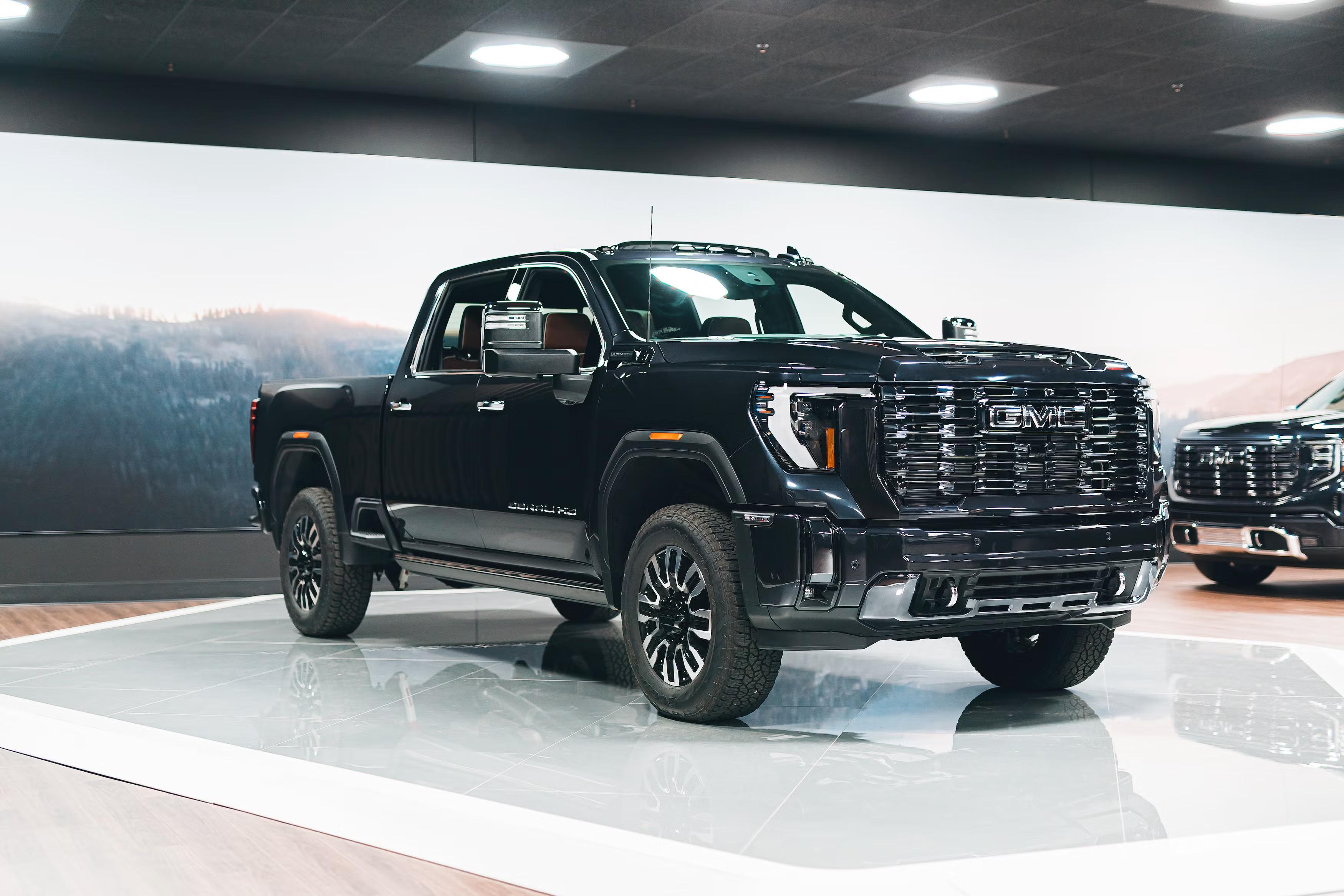 20 Cars People Only Drive for Their Own Egos | eBaum's World