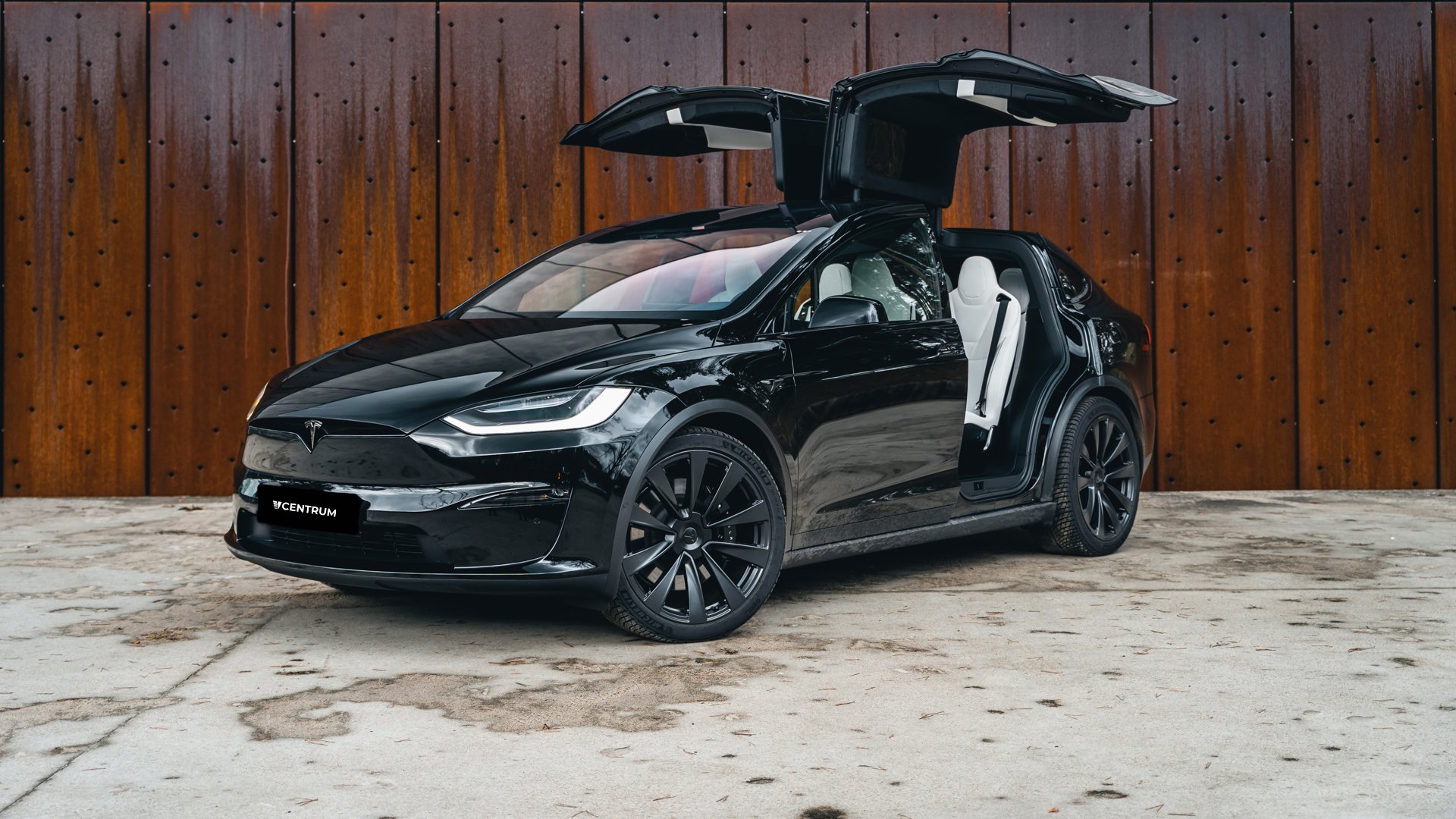 20 Cars People Only Drive for Their Own Egos | eBaum's World