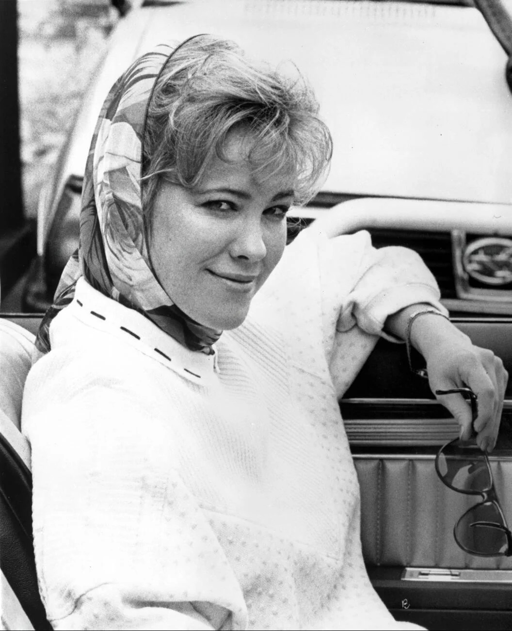 20 Photos Honoring Catherine O’Hara's Life and Career | eBaum's World