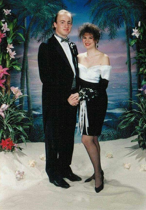 20 Past Prom Photos People Might Regret Taking | eBaum's World