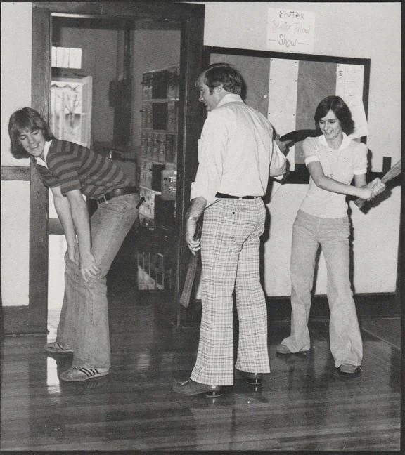 College '70s Styles We Promise Were Once Cool | eBaum's World