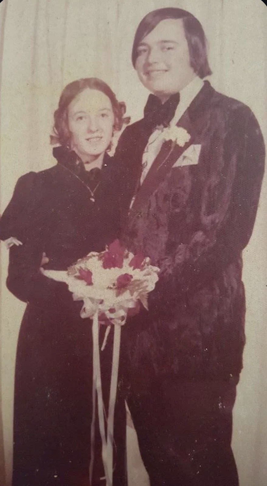 Vintage Prom Pics People Might Wish They Could Retake | eBaum's World