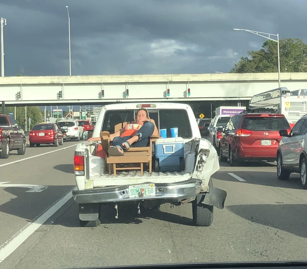 15 Photos of Common Sense Getting Dumped | eBaum's World