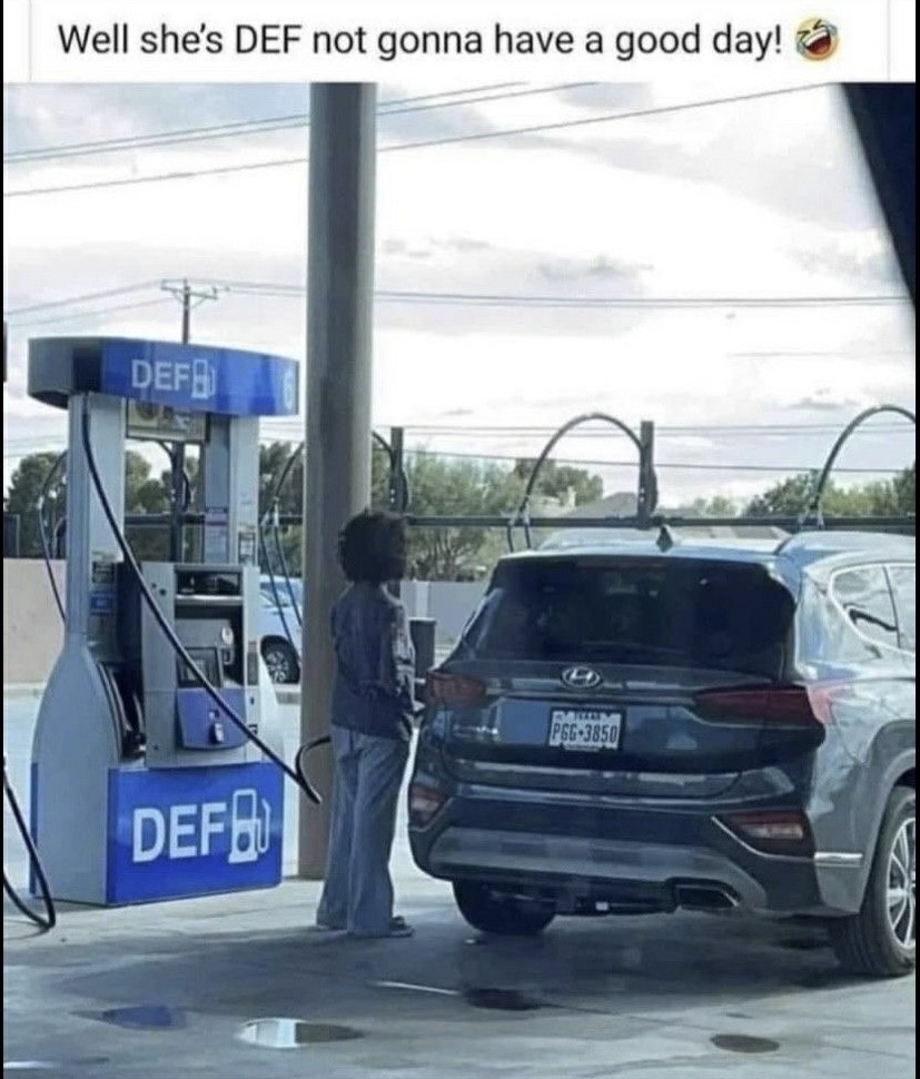 20 Photos Where Common Sense is Far, Far Away | eBaum's World