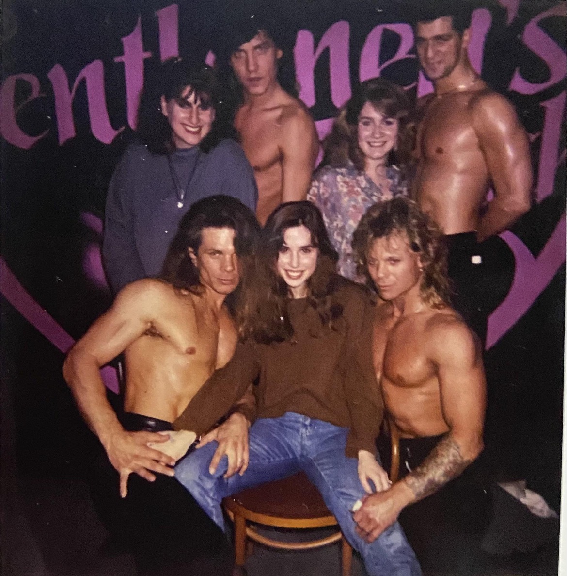 Retro Photos Showing That Girls Just Wanna Have Fun | eBaum's World