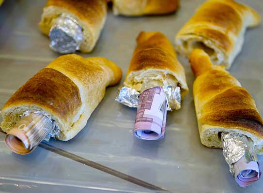 21 Smugglers Who Were Incredible At Their Jobs - Wtf Gallery | eBaum's ...