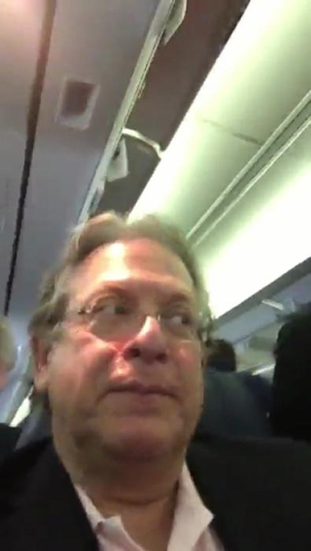 Listen As Passenger Screams In The Face Of Screaming Kid On A Plane ...