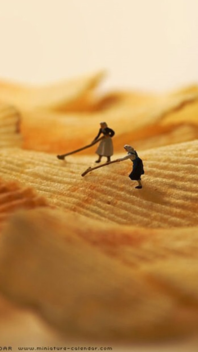 36 Amazing Miniature Scenes Using Everyday Objects - Ftw Gallery ...