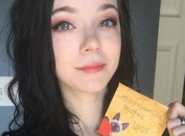 R Roastme 11 Roasts So Hot Theyll Will Make Your Eyes Water Funny