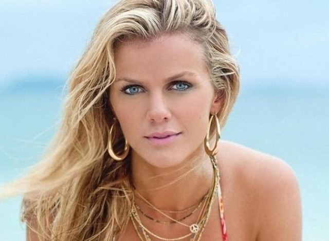 You Won't Believe What Model Brooklyn Decker Looks Like Without Makeup ...