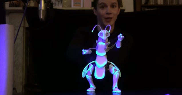 Guy Shows Off His Awesome Homemade Bug Puppet - Video | eBaum's World