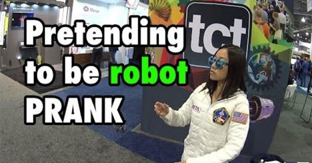 Girl Trolls Techies by Pretending She's a Hyperrealistic Robot - Funny ...