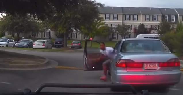 Guy Thinks He's Getting Pulled Over By The Cops, Takes Off On Foot ...
