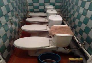 52 Terrifying Toilets That Threatened Our Well-Being - Eww Gallery ...