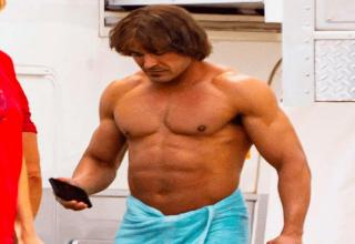 15 Jacked Celebs Who Have Probably Used Steroids - Wtf Gallery | eBaum ...