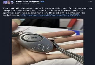 17 Dumb Pics Chock Full of Stupidity - Funny Gallery | eBaum's World