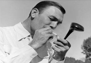 23 Old-School Pics of Athletes Smoking Cigarettes - Funny Gallery ...