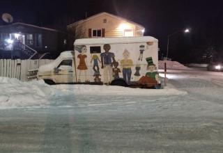 20 Sketchy Vans That Aren't Worth the (Free) Candy - Creepy Gallery ...