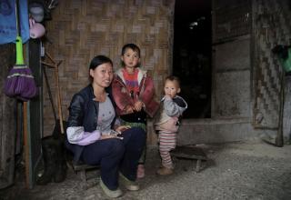 25 Photos of Zhongdong, China’s Last Cave Village | eBaum's World