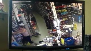 Convenience Store Fight - Video | eBaum's World